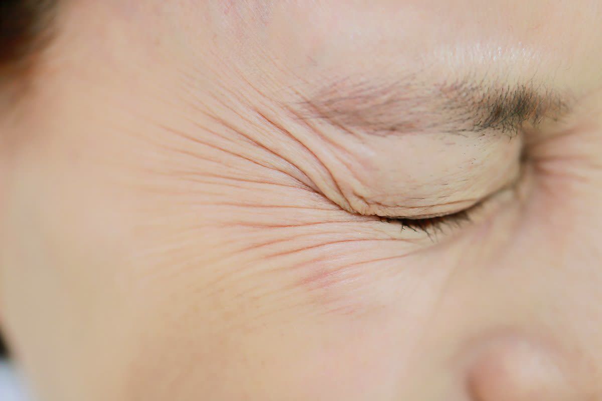 Say Goodbye to Wrinkles: 5 Habits to Keep You From Aging