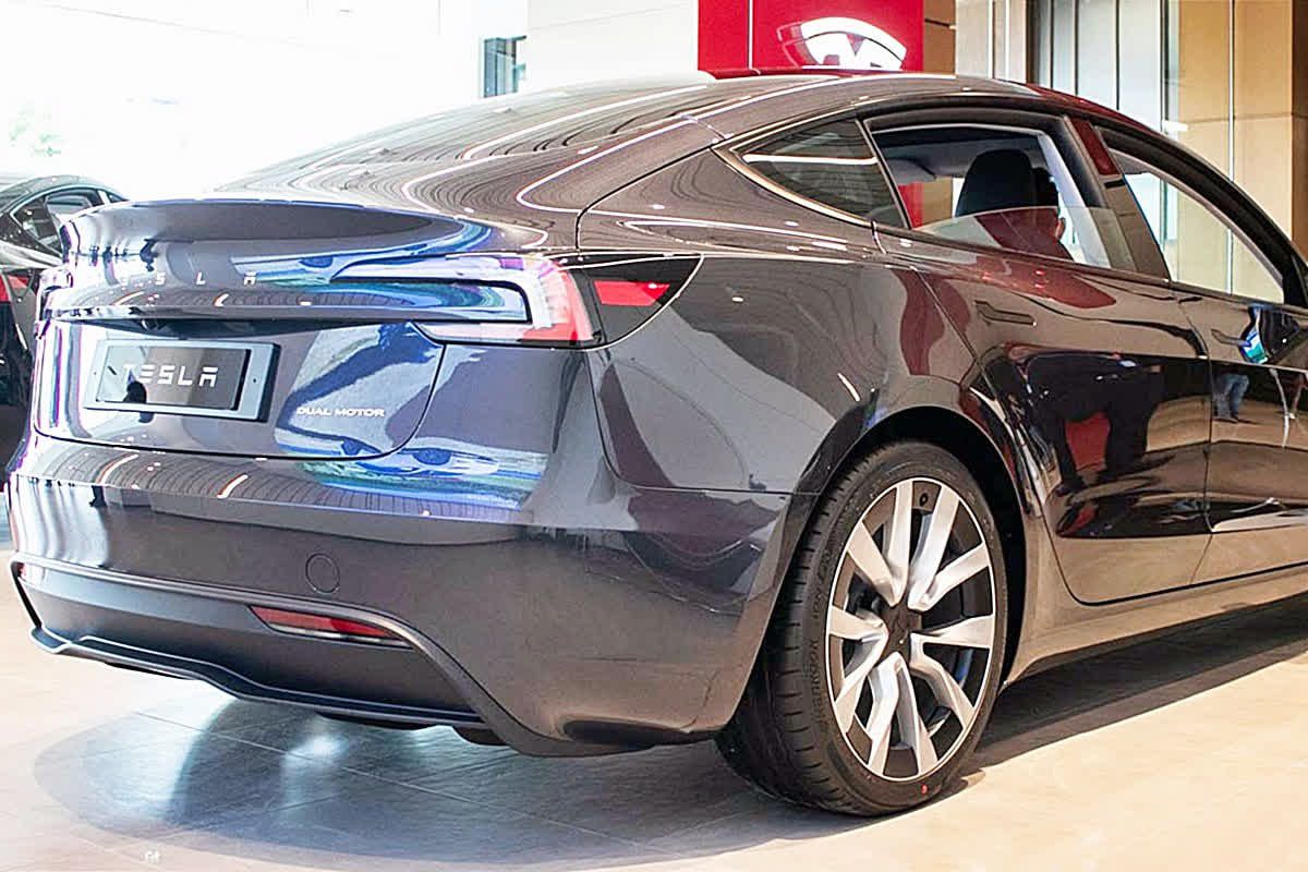 Tesla's Game-Changing Move - 'Made in China' Model 3 Shakes Up South Korea