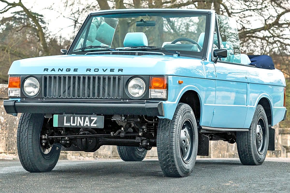 Lunaz Transforms Classic Range Rover into Electric SUV: Nostalgia Meets ...