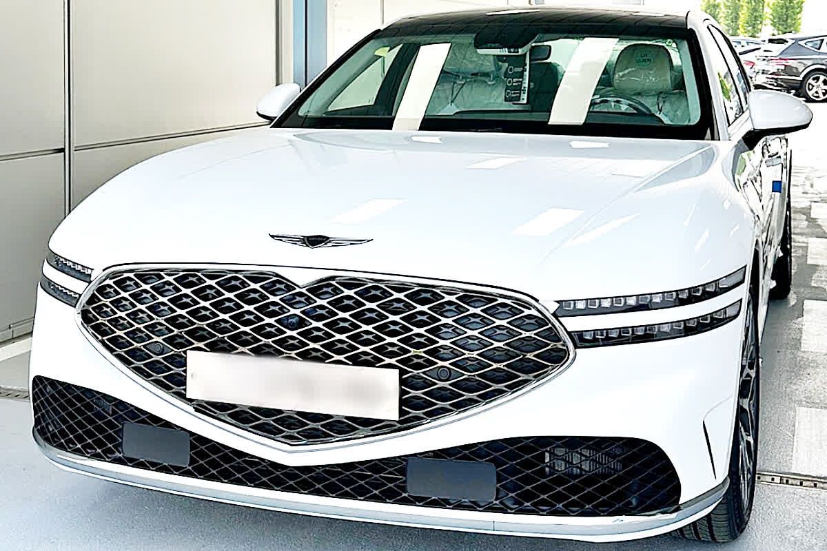 Fully Loaded Genesis G90 Reaching $150K