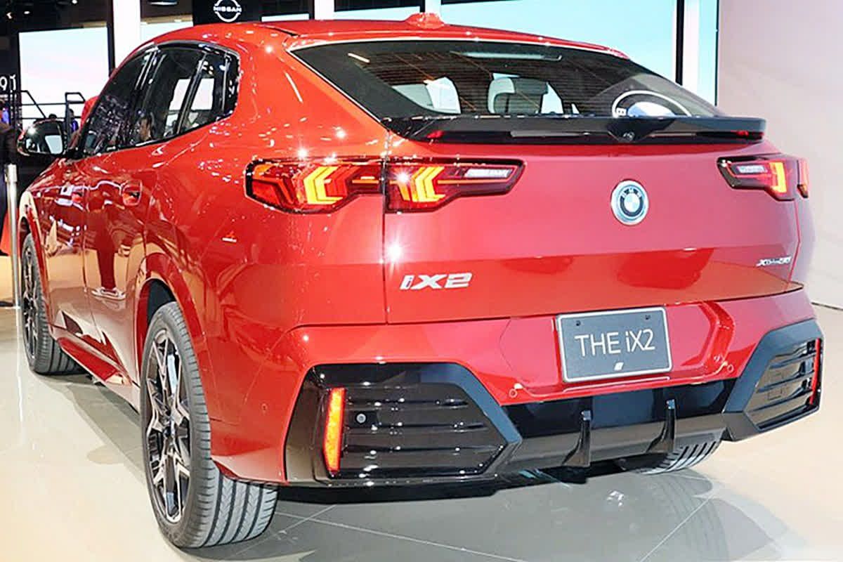 Top 6 Electric Vehicles Set to Dominate 2024