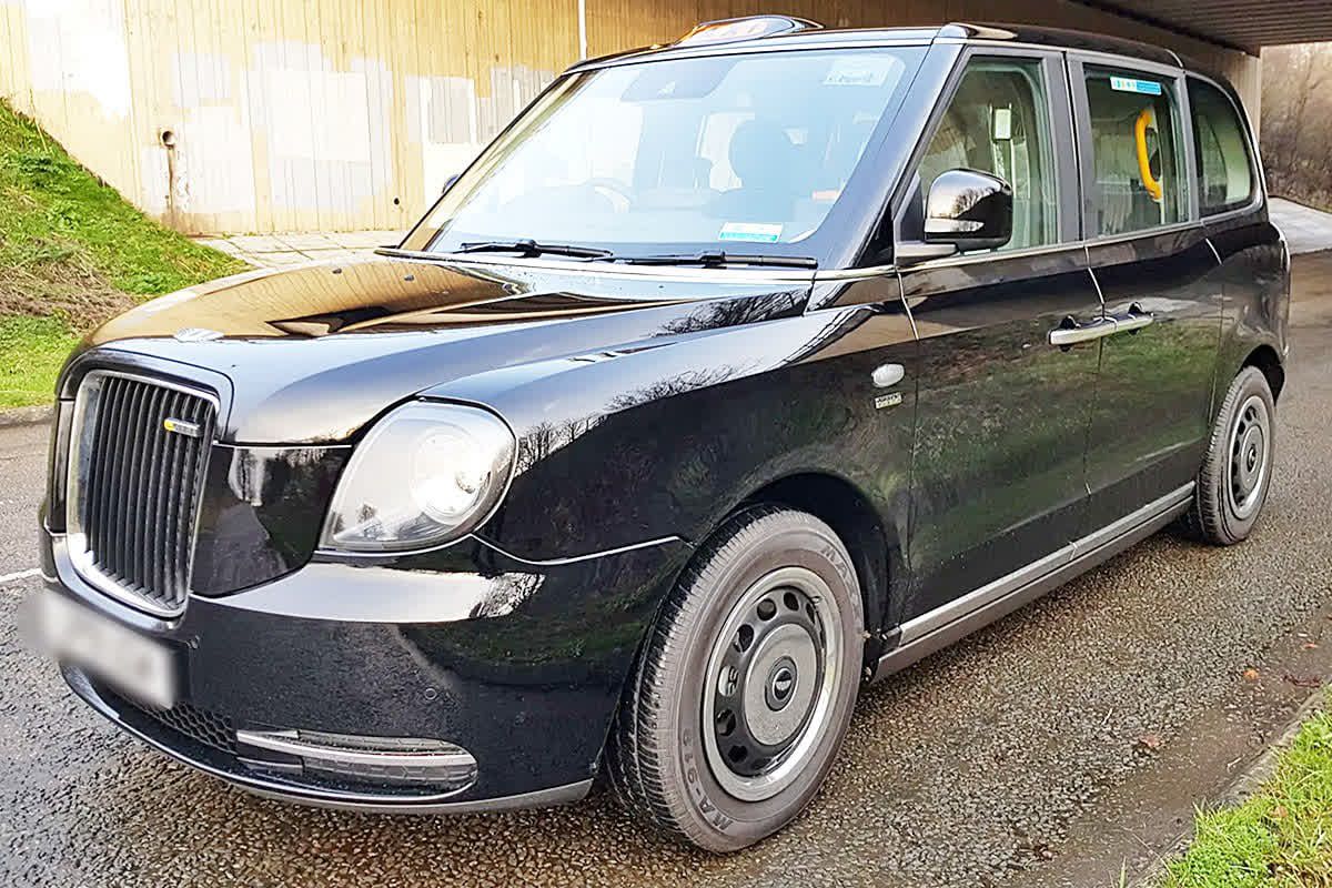 London's Iconic Black Cab Makes a Surprise Appearance on South Korean Roads