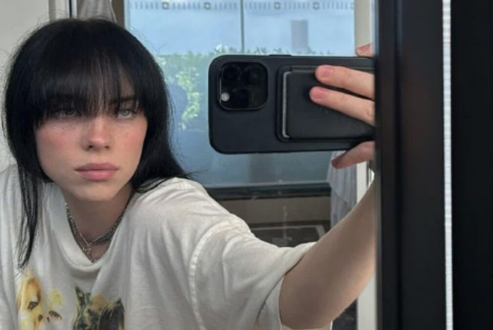 Billie Eilish latest Archives - Gangnam Times