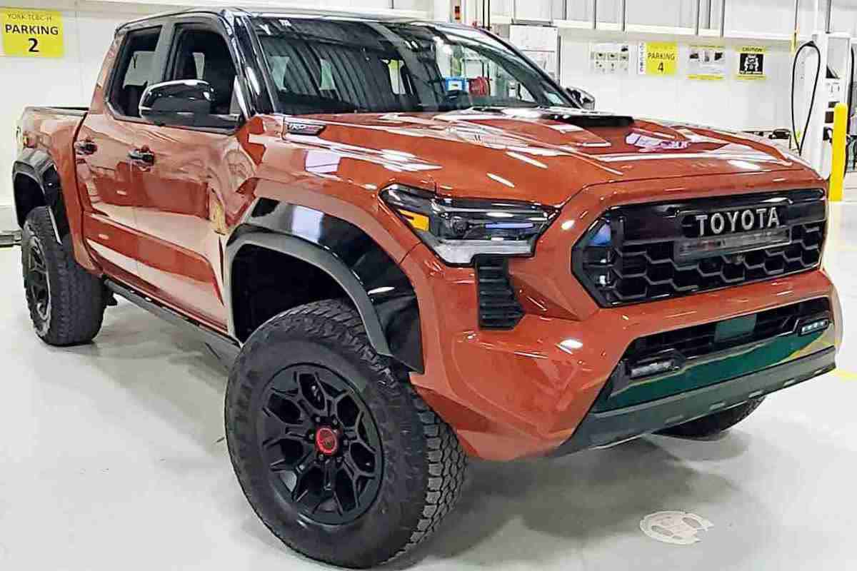 Japan’s TOP 3 Leading Pickup Trucks That Outperform the Rest